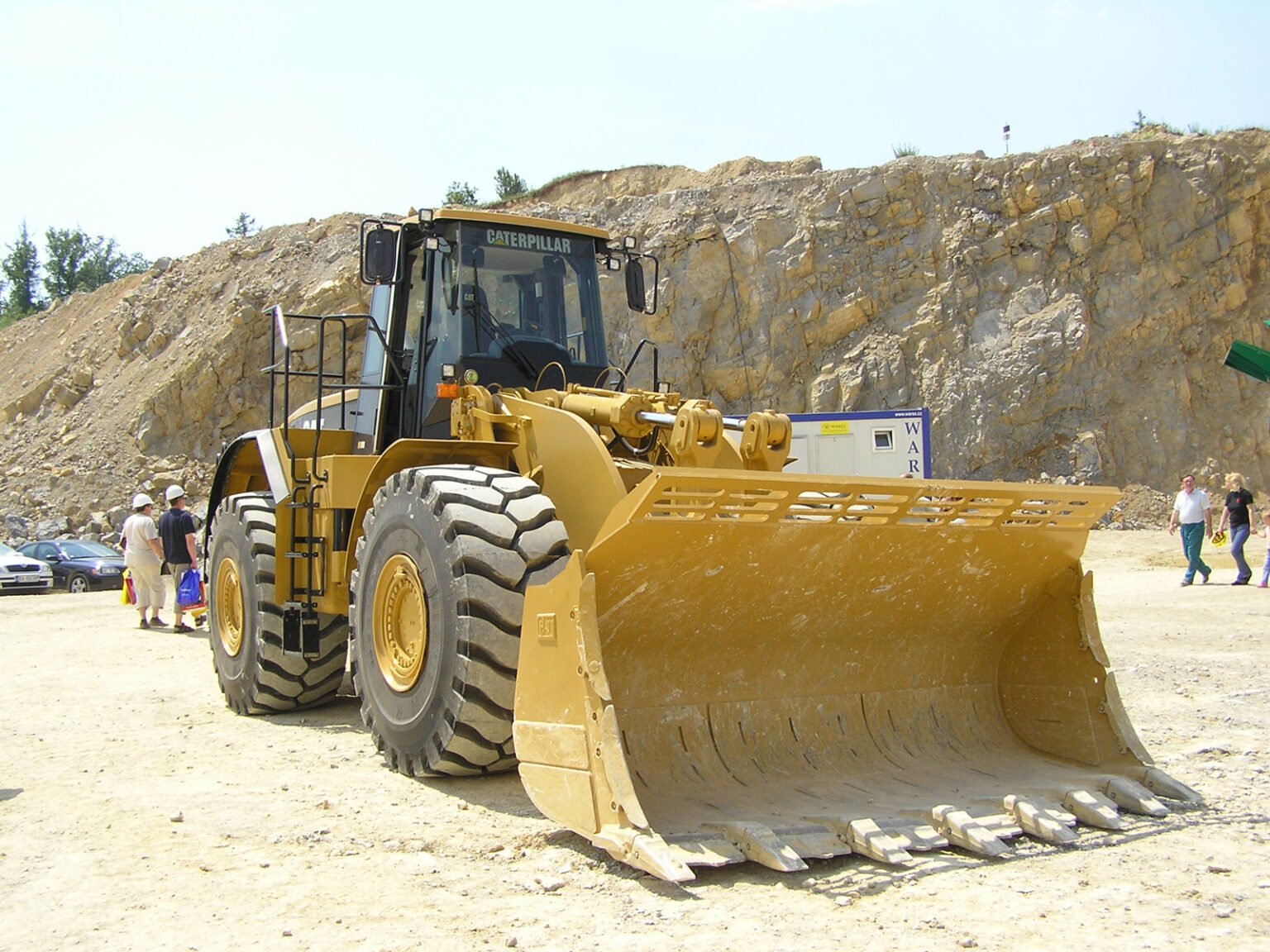 Construction machinery - A & M Manufacturing Company Ltd